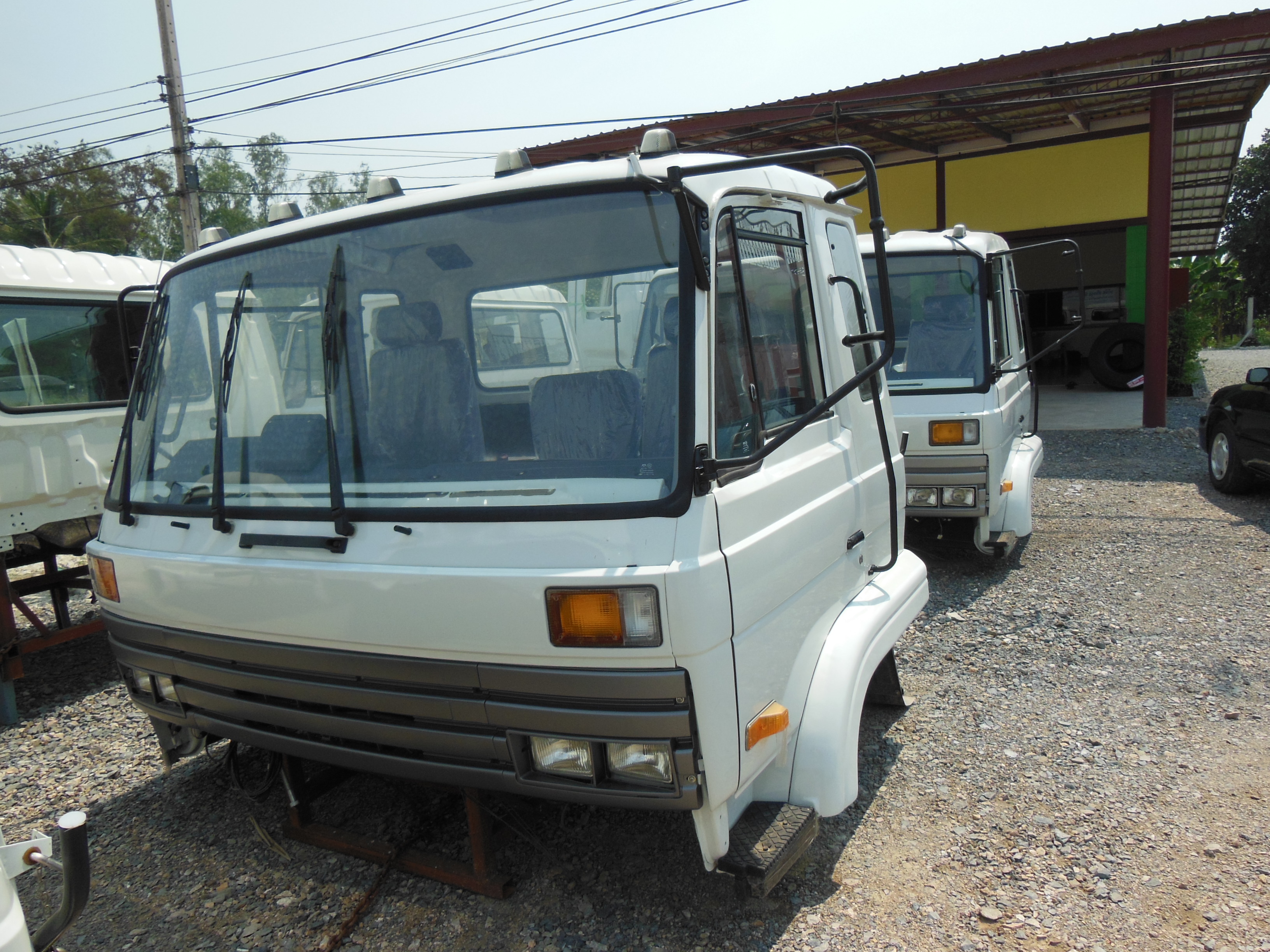 UD NISSAN Cabin